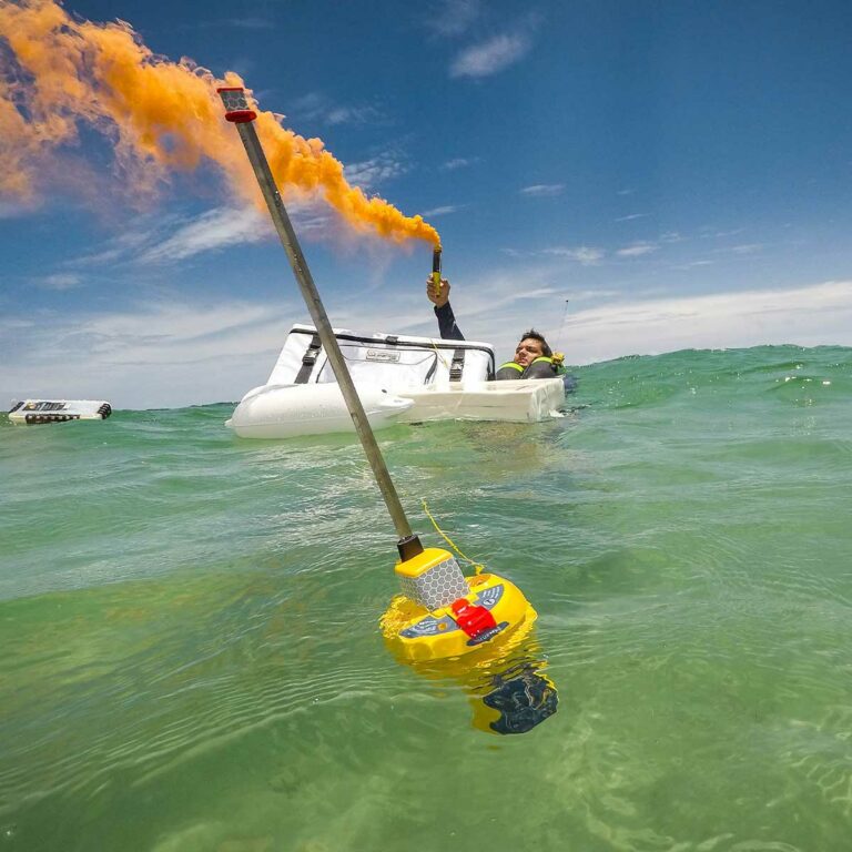 Choisir sa balise de détresse - Comptoir Nautique