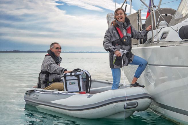 Comment choisir son annexe gonflable pour bateau ? - Comptoir Nautique