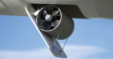 Comment choisir et se servir d'un propulseur d'étrave | Guide Comptoir ...